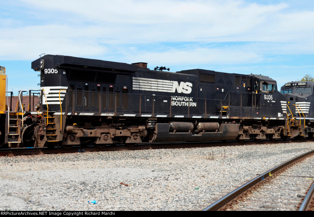 NS 9305